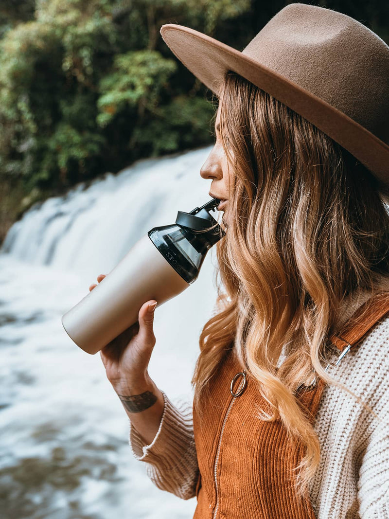 STTOKE - The World's First ShatterProof Ceramic Reusable Cup